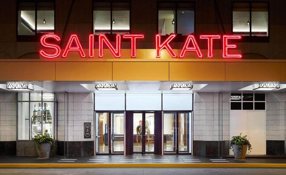 Our stay at Saint Kate, a Milwaukee boutique hotel - Scenic and Savvy